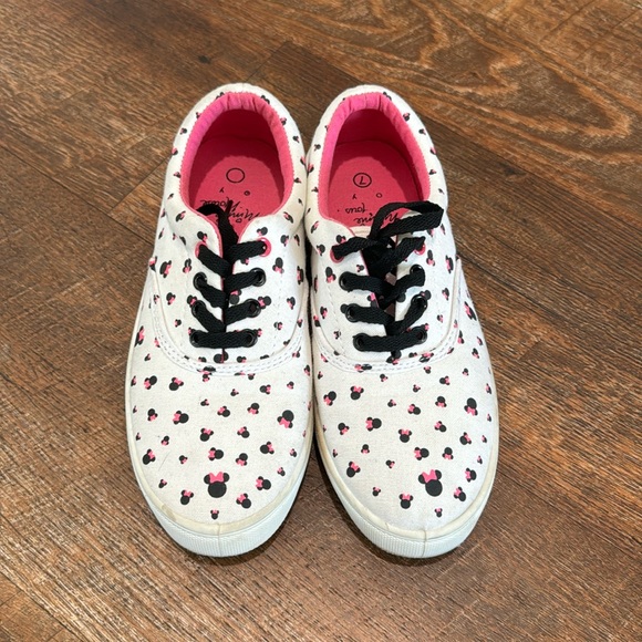 Disney | Shoes | Disney Minnie Mouse Shoes | Poshmark